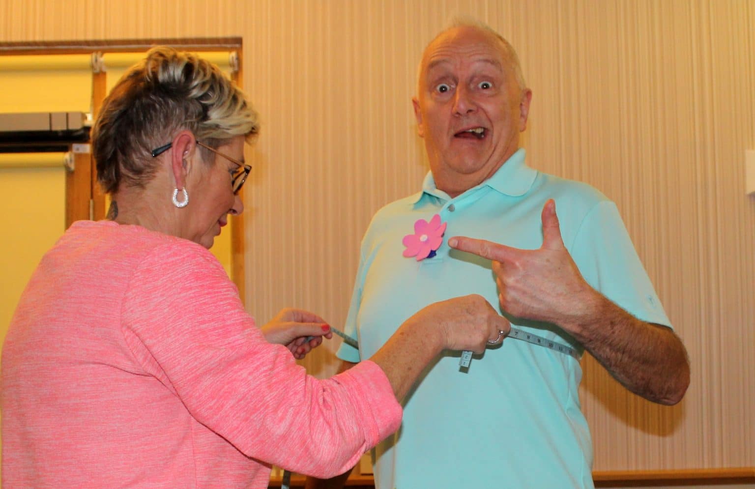 Queen Elizabeth Court residents and staff go ‘full pink’ to help combat cancer - RMBI